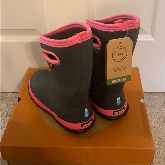 Bogs | Shoes | Nwt Bogs Boots Kids Size 5 | Poshmark